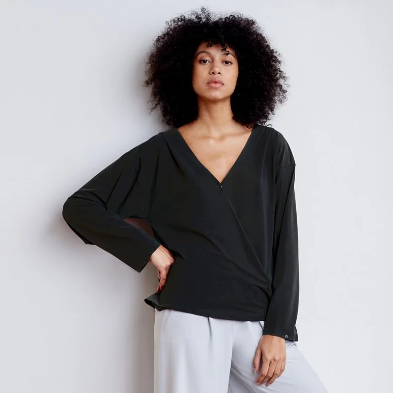 12 Minimalist Clothing Brands For Your Daily Uniform — The Denizen Co.