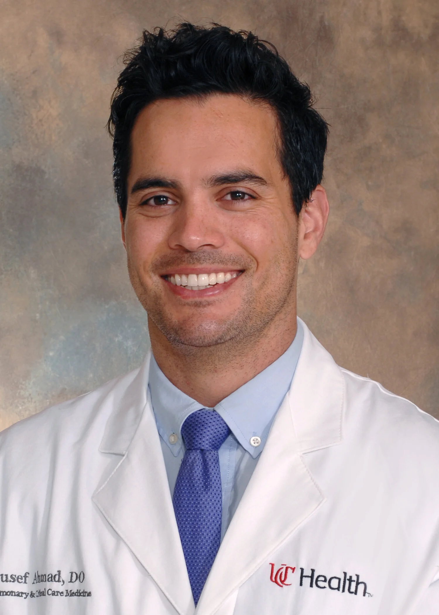 Meet Our Fellows — TAMING THE MEDICAL ICU