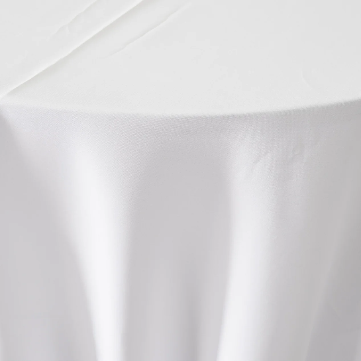 POLY LINENS | White Door Events
