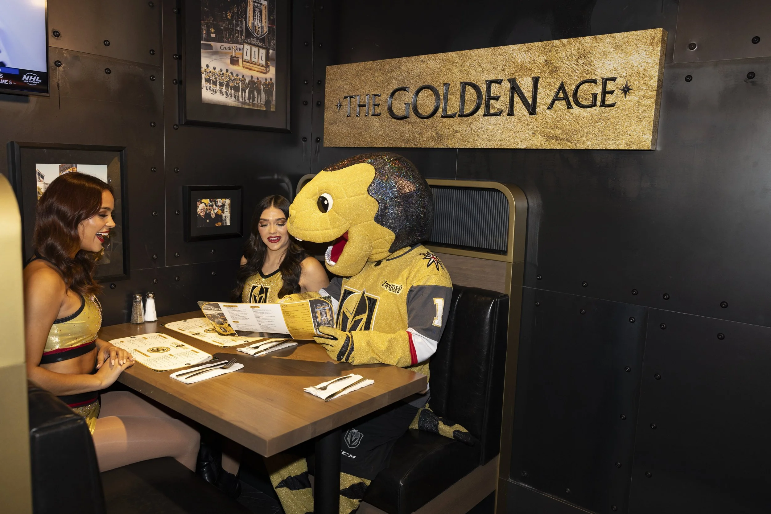 Vegas Born Bar & Grill Grand Opening! — VGK Lifestyle