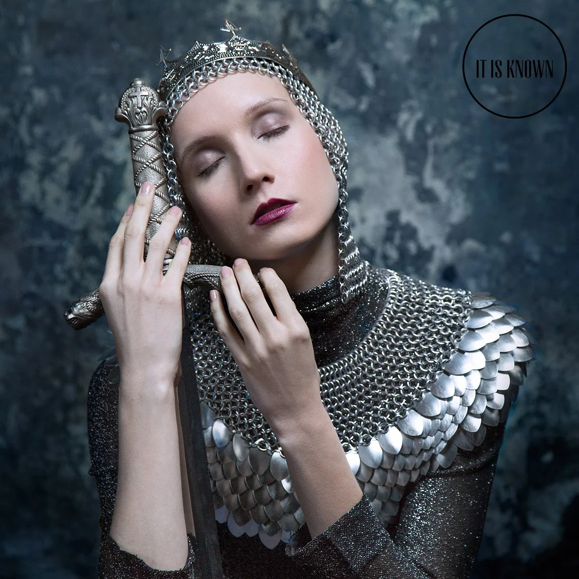 D'Arc Scalemaille & Chainmaille Mantle (Made to Order) — It Is Known