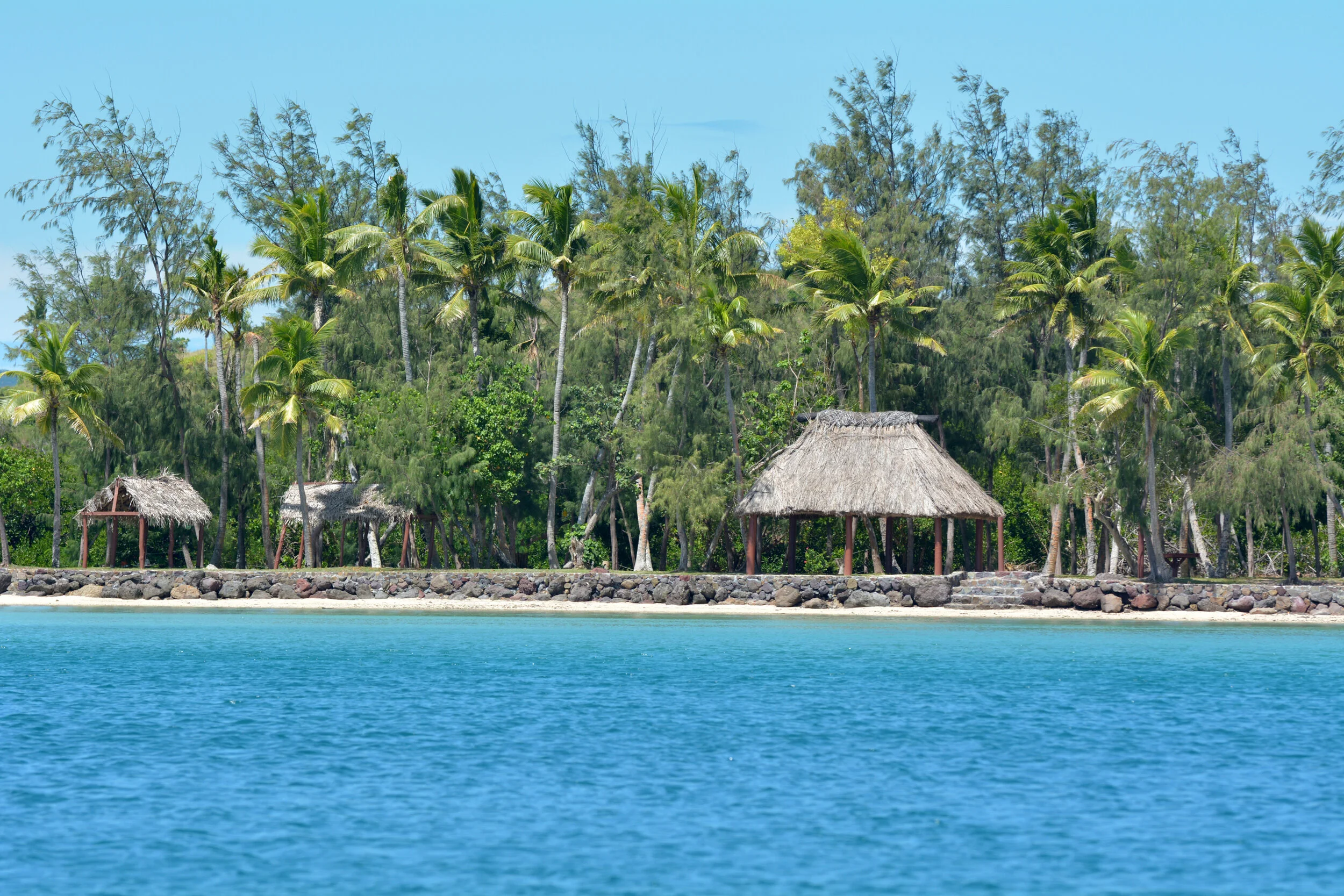 5 Paradise Islands — WOMAN'S WAY