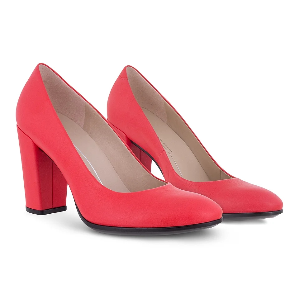 Celeb Style — WOMAN'S WAY