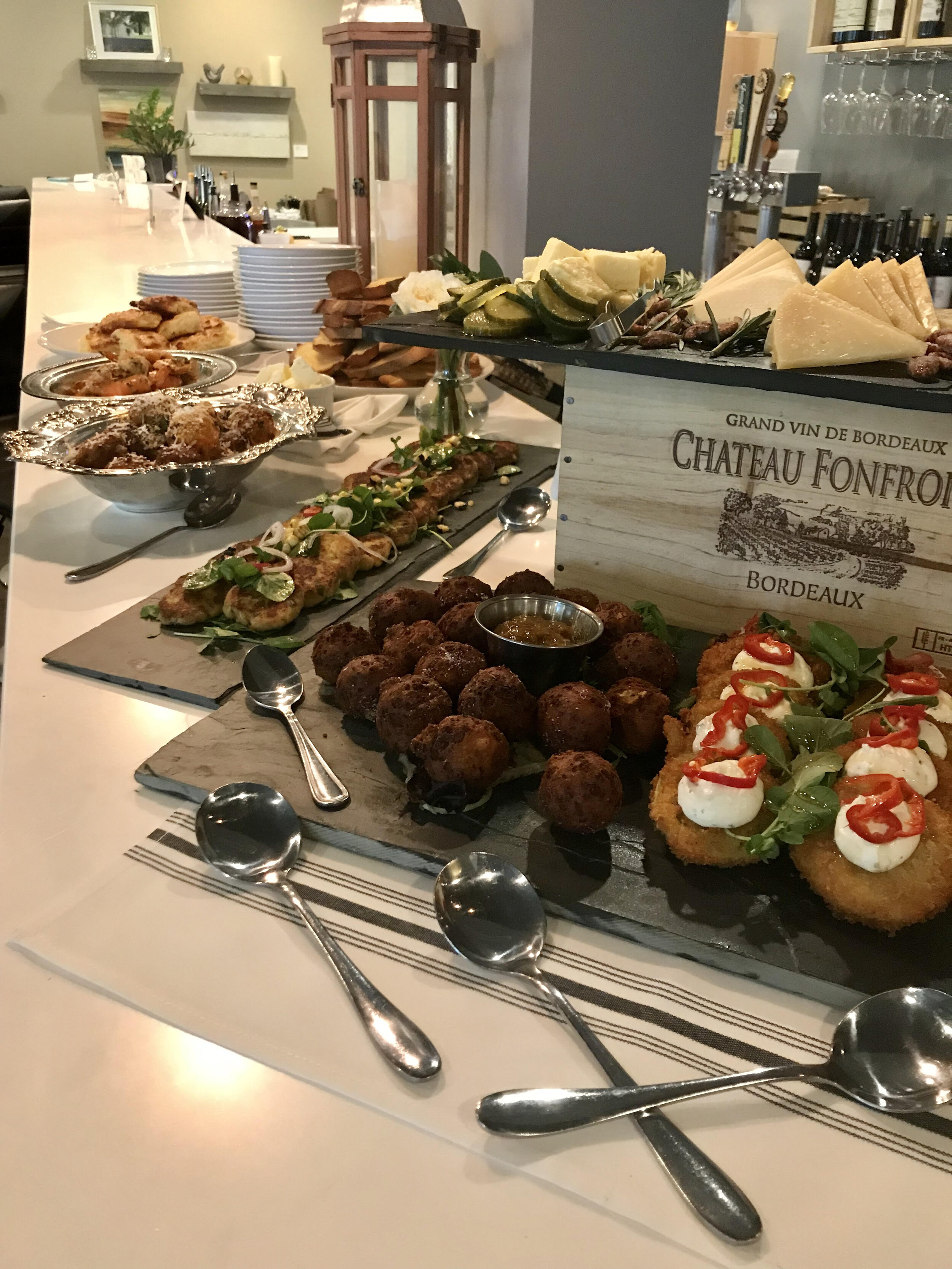 Root & Branch-HOME | CLERMONT | ROOT AND BRANCH