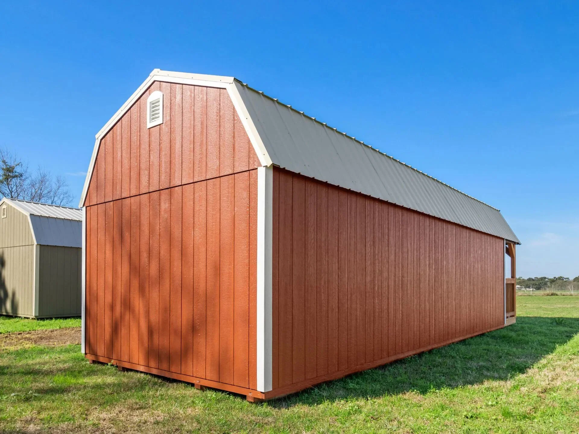 Deluxe Lofted Barn Cabins — The Backyard Barn