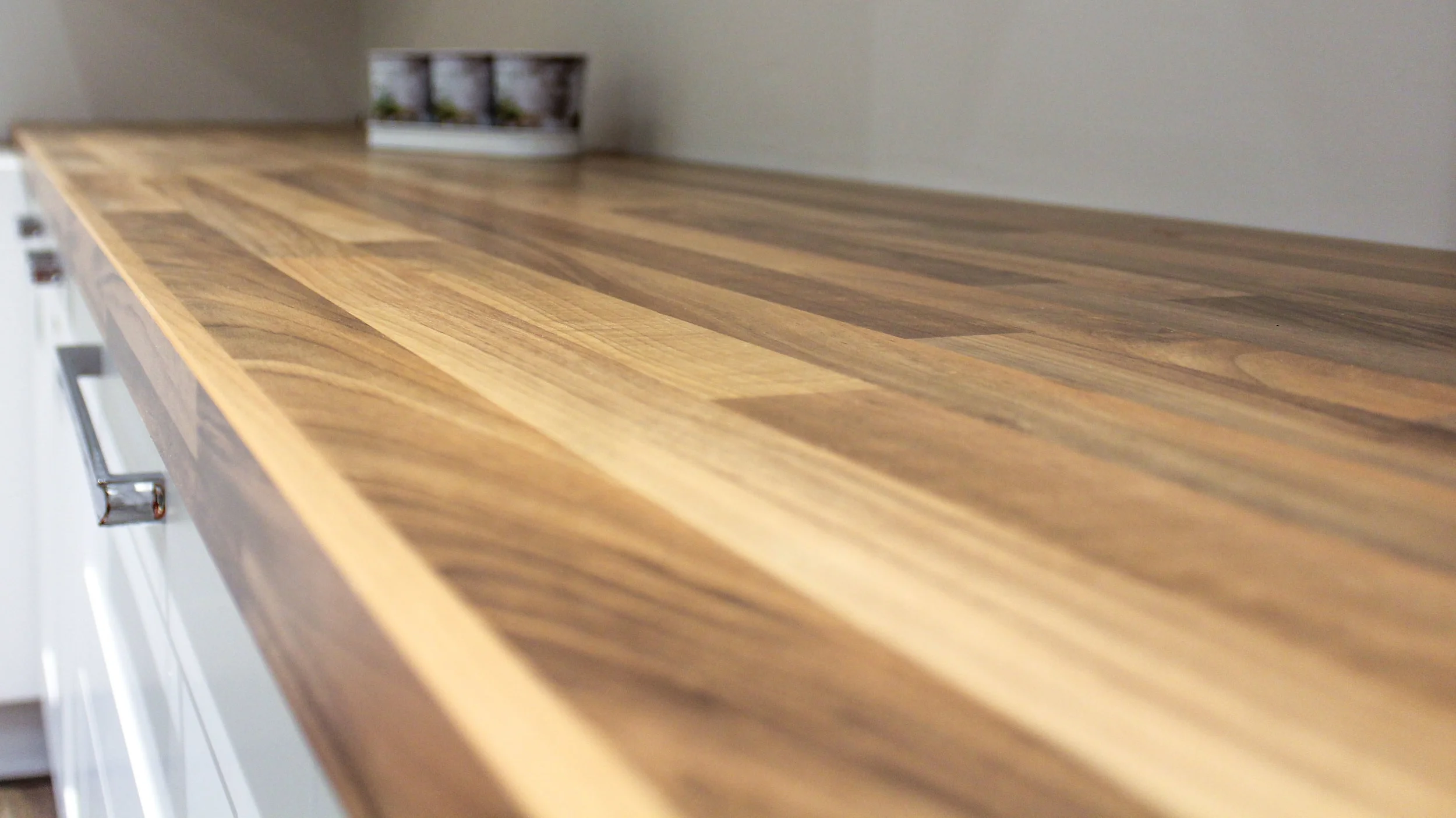 Postformed Worktops — Laminates Ltd
