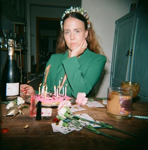 Singer/Songwriter ANNA MOON Releases Studio Performance Video for ...