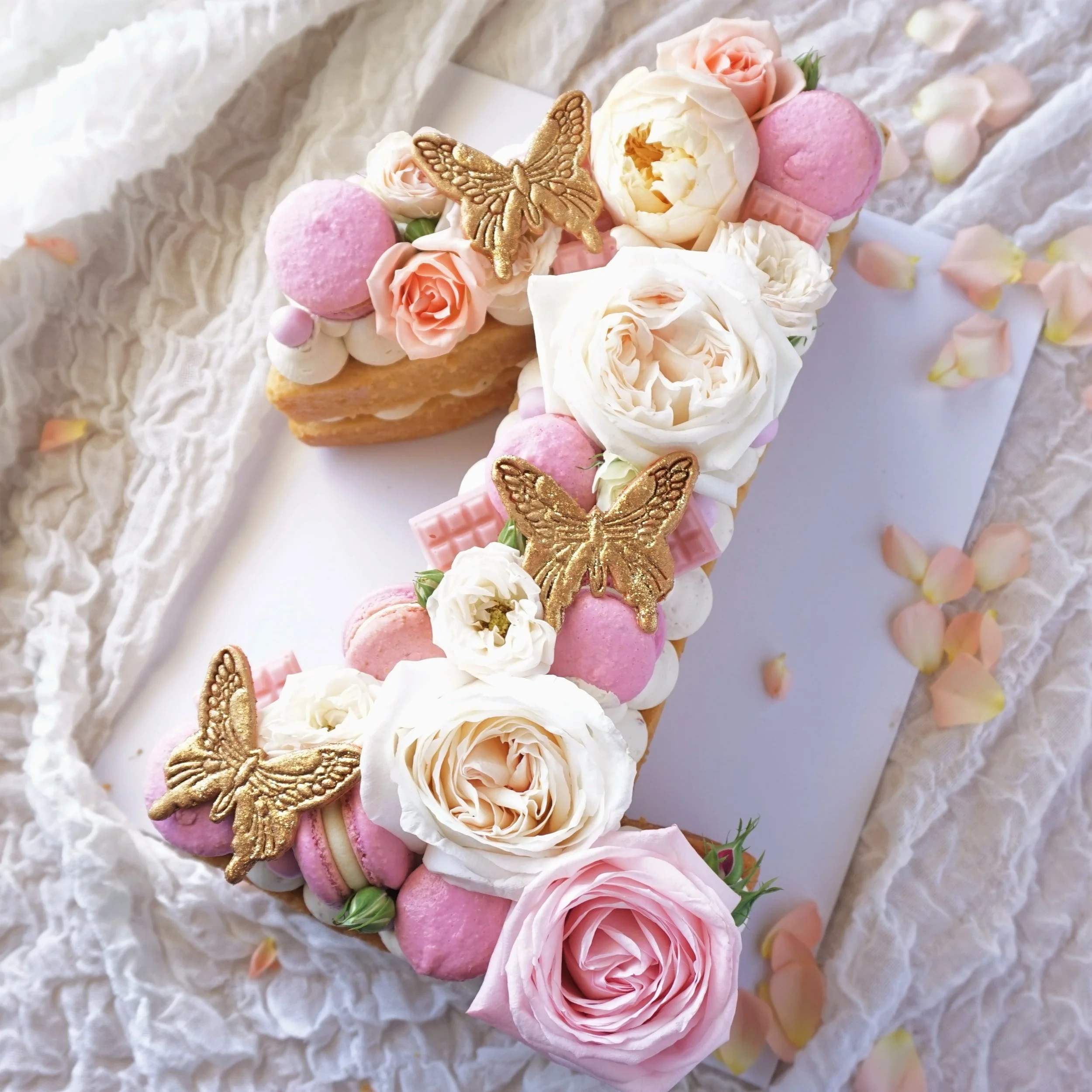Gallery — Cakes by Aranee