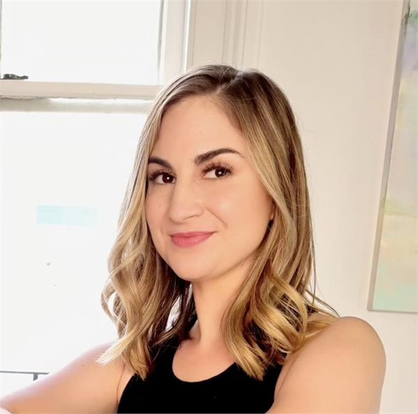 Dana Lieber — The Pilates & Yoga Loft