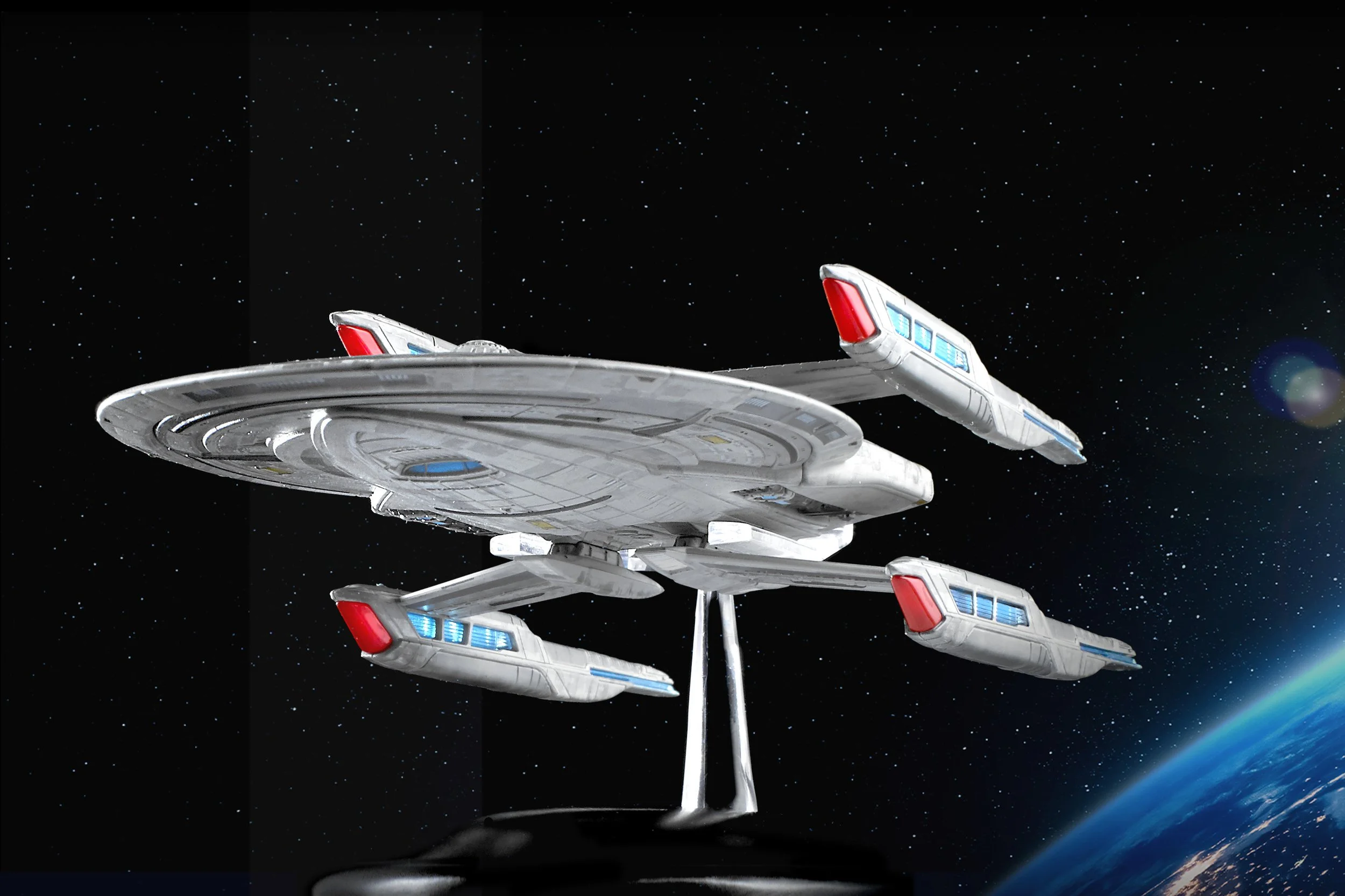 We’ve Got Faith in the Return of Fanhome’s Star Trek Die-Cast Starship ...