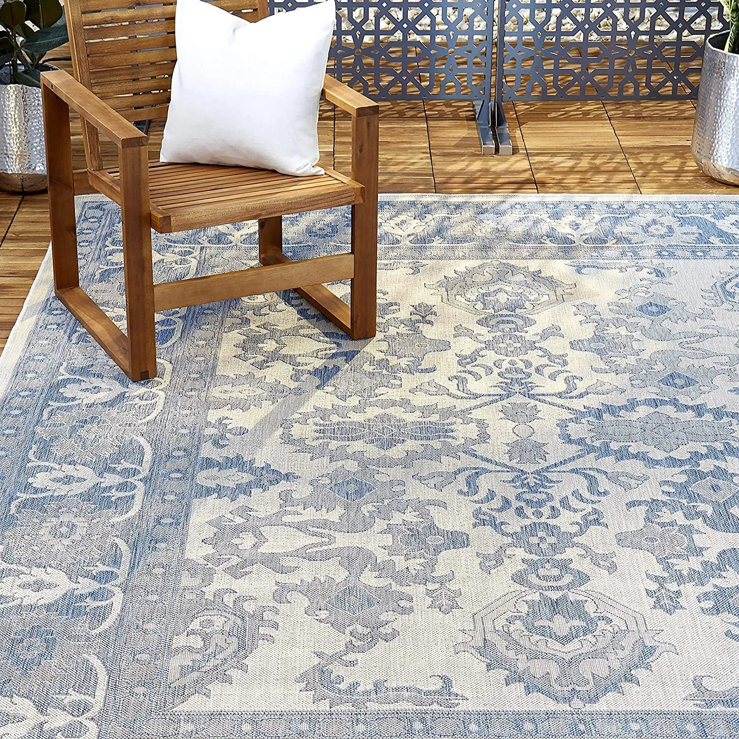 Best Outdoor Blue Rugs from Amazon — LIVEN DESIGN