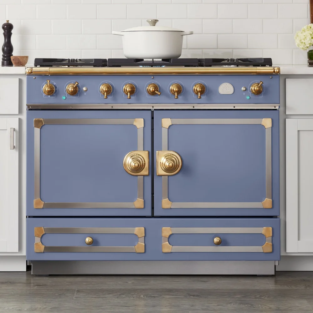 Stylish Standouts | Luxe Vintage Style Ranges — LIVEN DESIGN