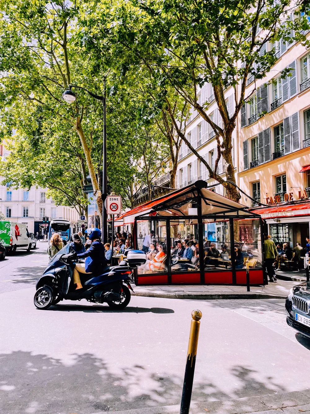 Paris Street Cafe
