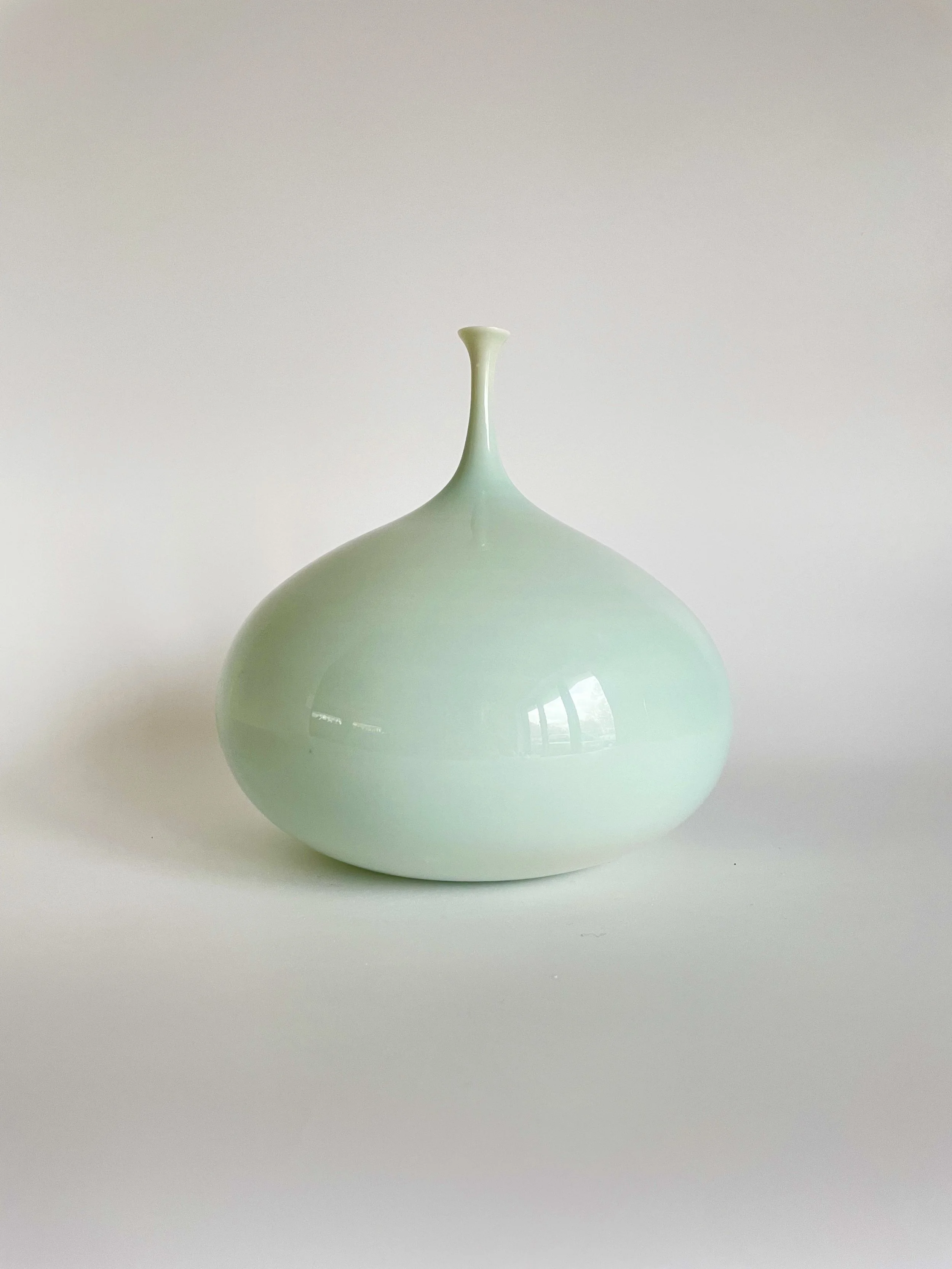 Squat Pod — SOPHIE COOK Porcelain