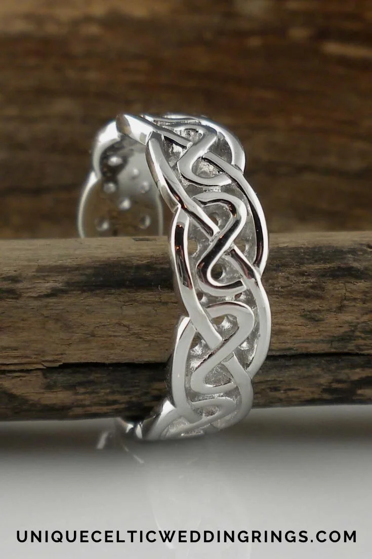 Ladies Celtic Knot Wedding Ring — Unique Celtic Wedding Rings — Unique ...