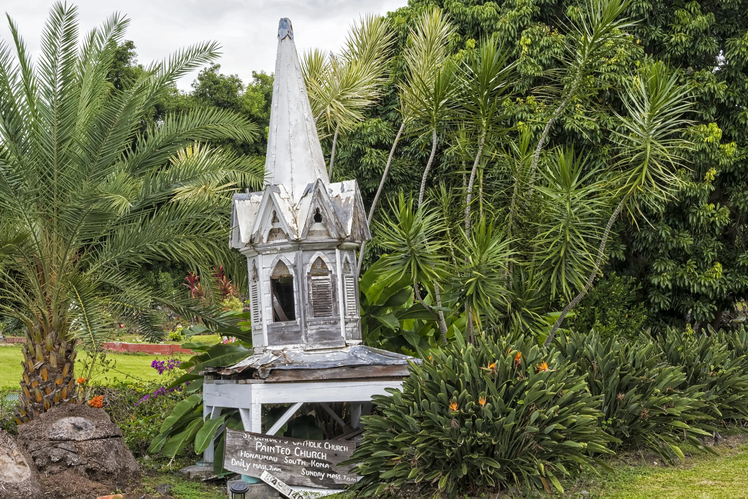 The Soul Artist- Hawaii Island’s “Painted Church”- St. Benedict’s ...