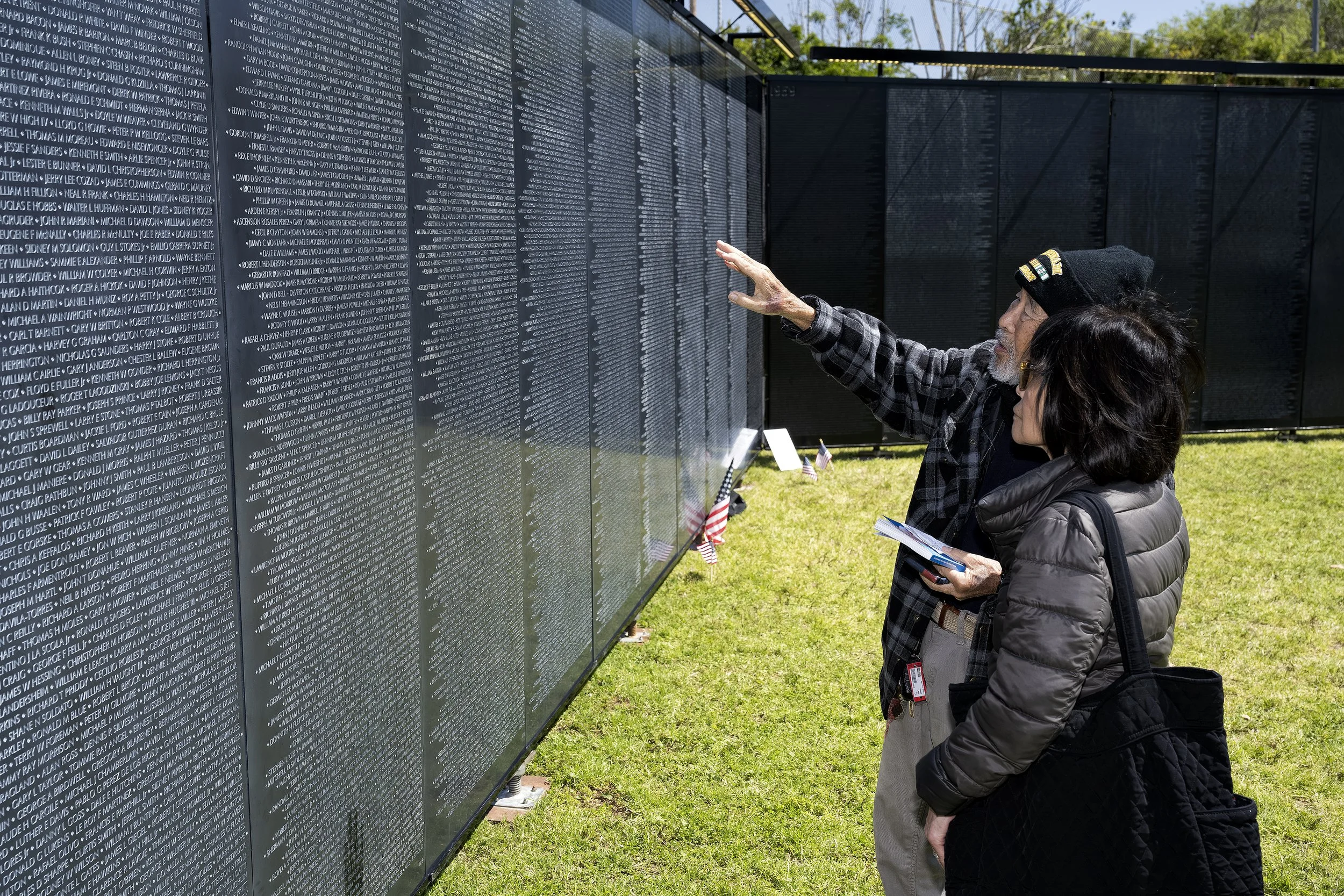 The Wall That Heals- Honoring Those Who Served During Turbulent Times ...