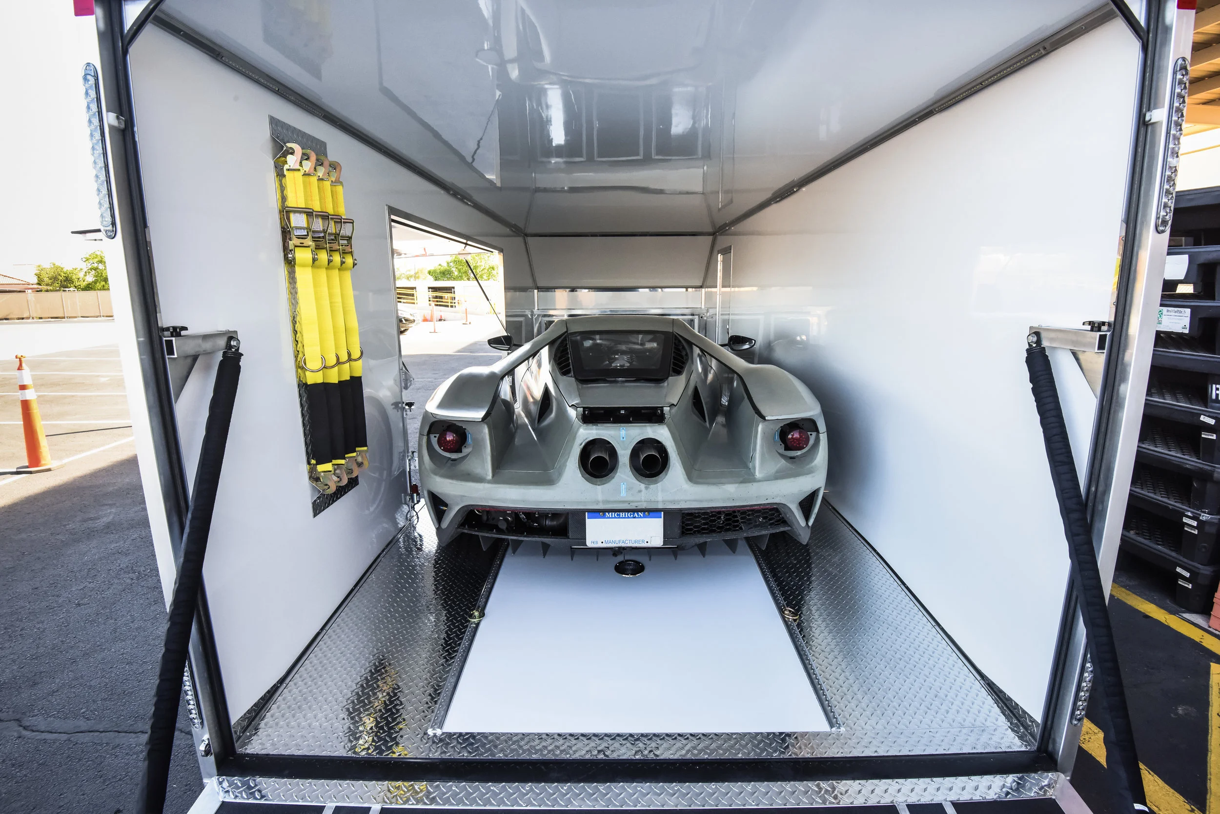 Car Trailer Exclusively Recommended by Ford for the FORD GT — JIMGLO ...