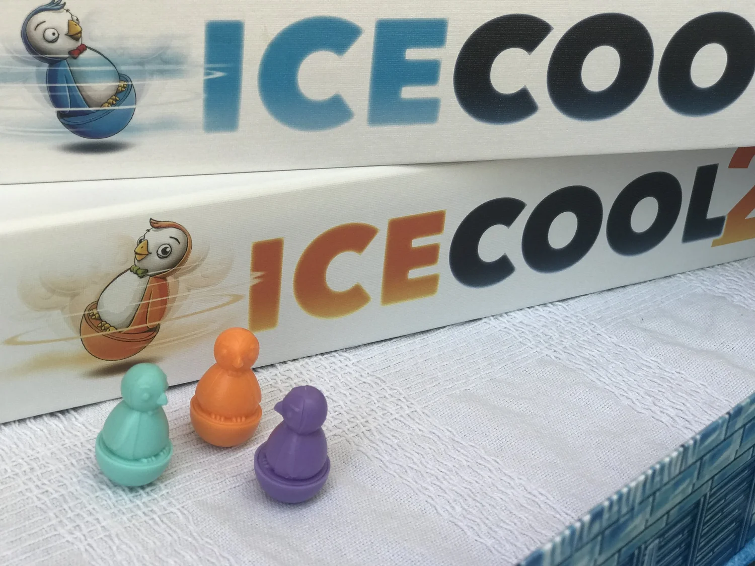 ICECOOL and ICECOOL2: Family Board Game Review | Dad Suggests