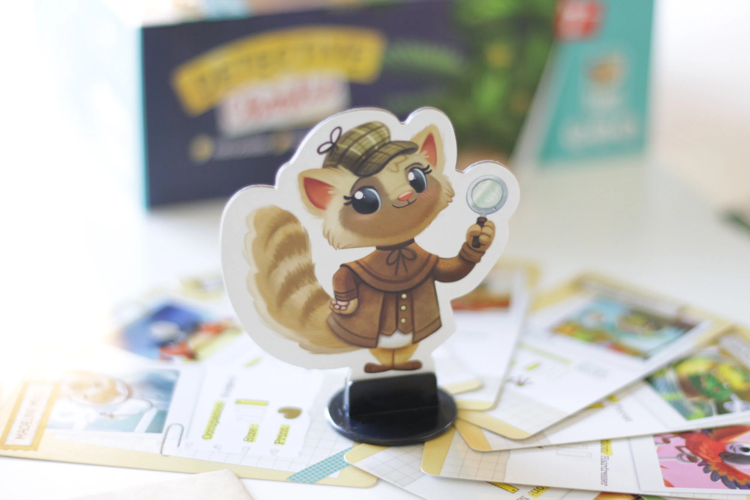 Detective Charlie: A Cooperative Crime-Solving Game for the Family ...