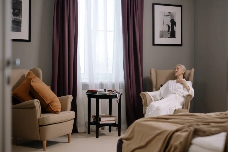 9 Ways to Create a Safe and Dementia-Friendly Home — Tunstall Healthcare