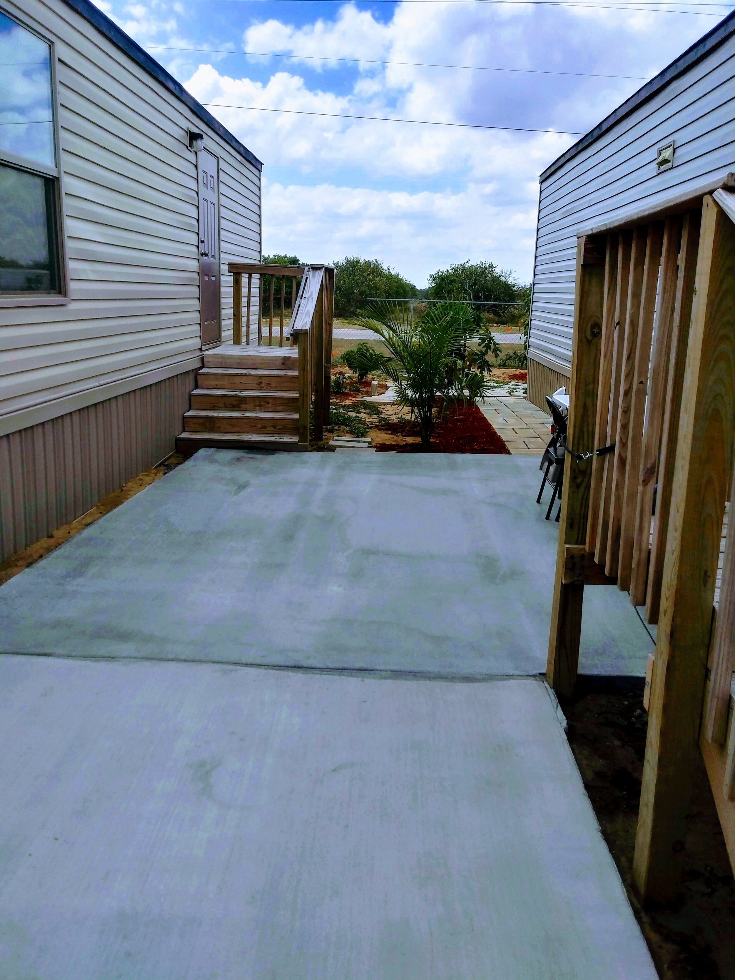 ABOUT US — Midway RV Park FLORIDA