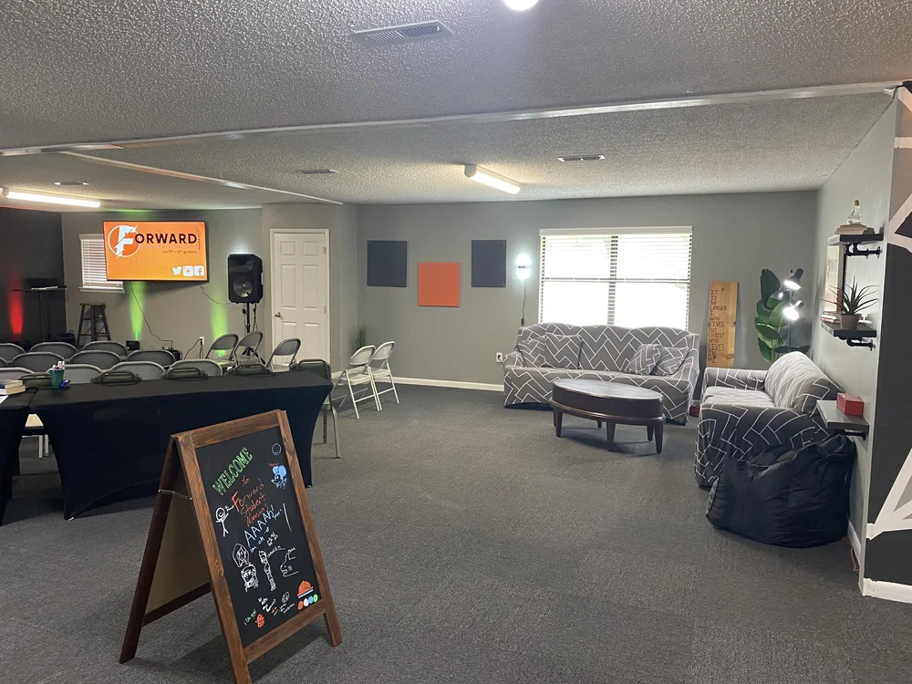 Cool Youth Group Room Ideas