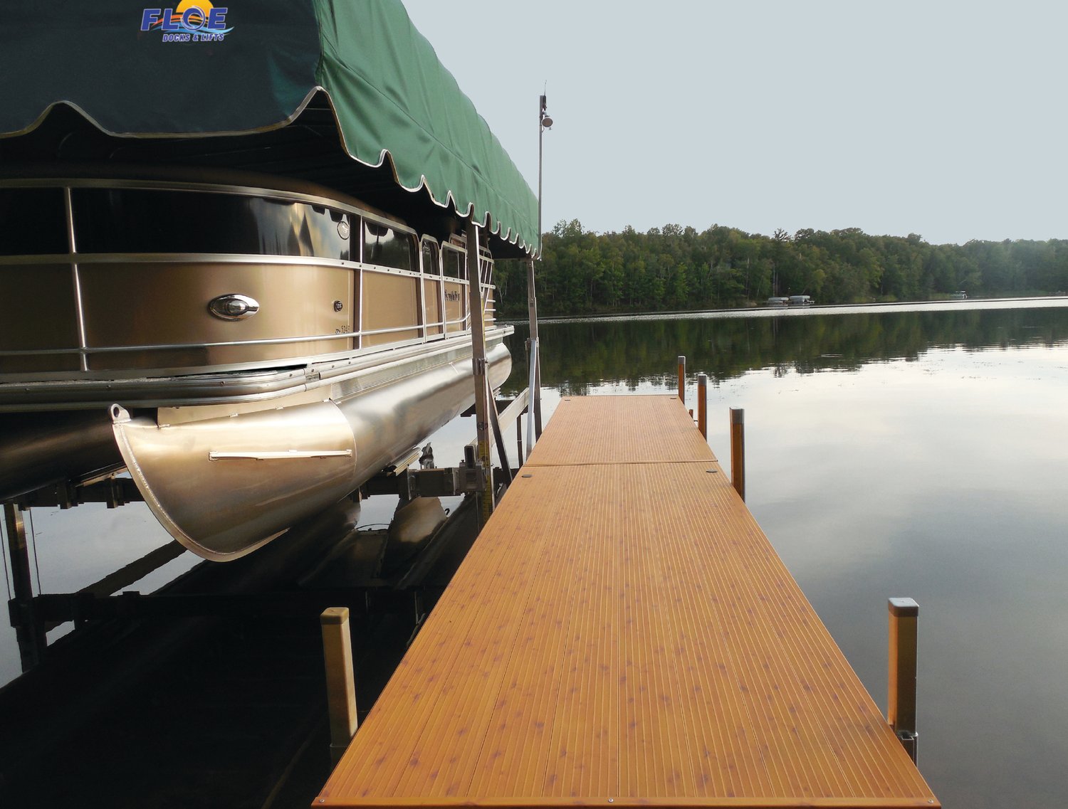 FLOE Boat Lifts — Waters Edge Land & Marine WEDocks