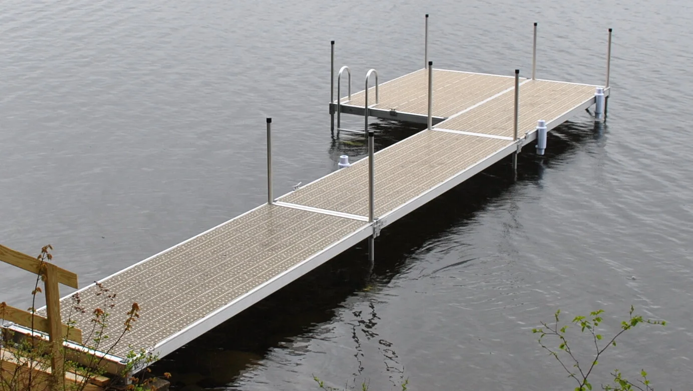 FWM Docks — Waters Edge Land & Marine WEDocks