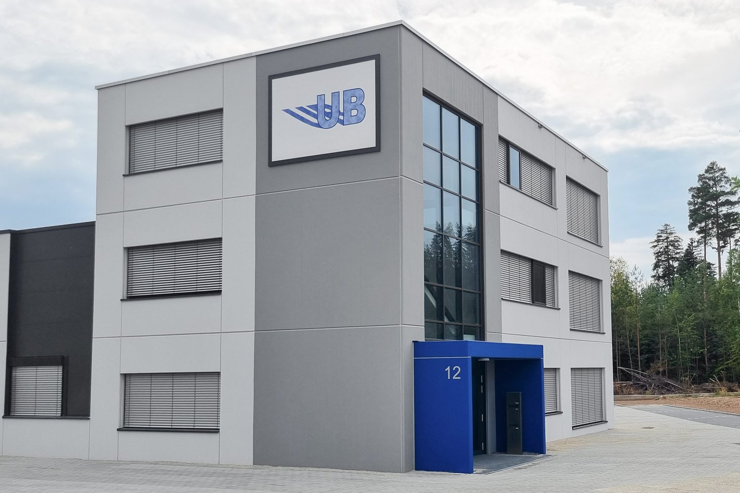 VEGA FRAME — TREND Werbesysteme