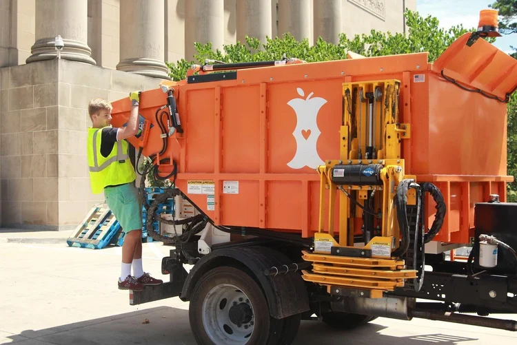Commercial Organics Recycling in Kansas City — KC Can Compost
