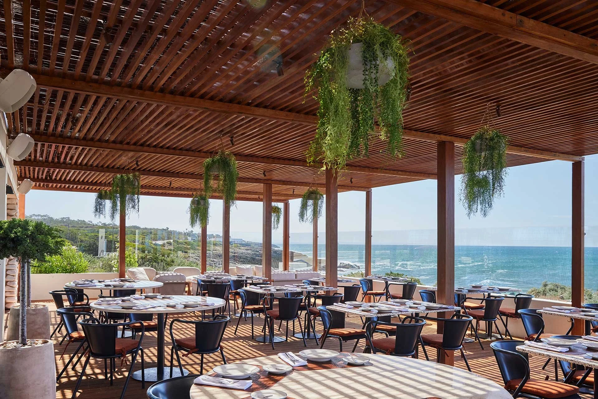 Best Lisbon Restaurants by The Bearleaders (2025)