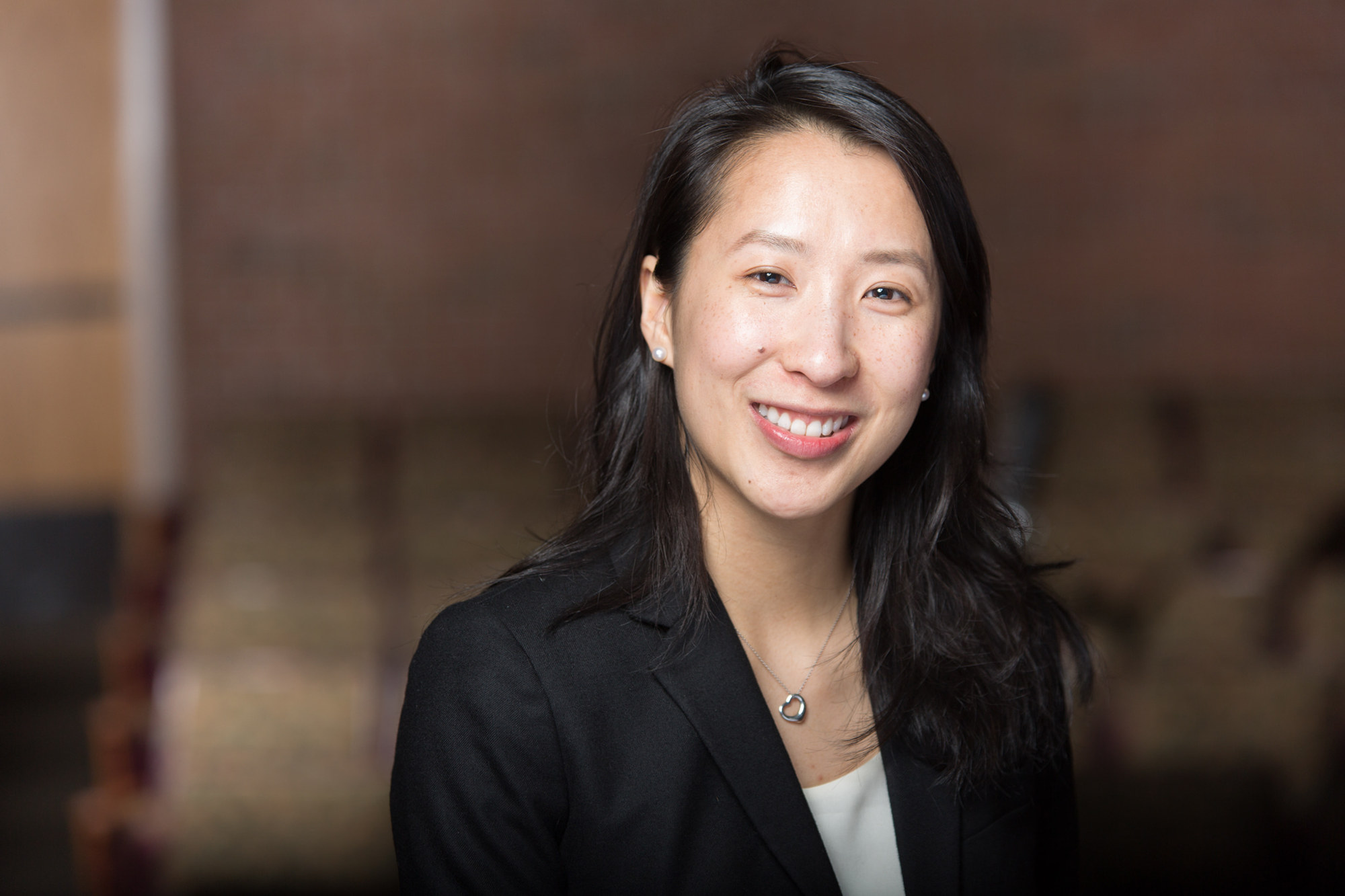 The Making of a Great First Impression: Power of the Professional ...