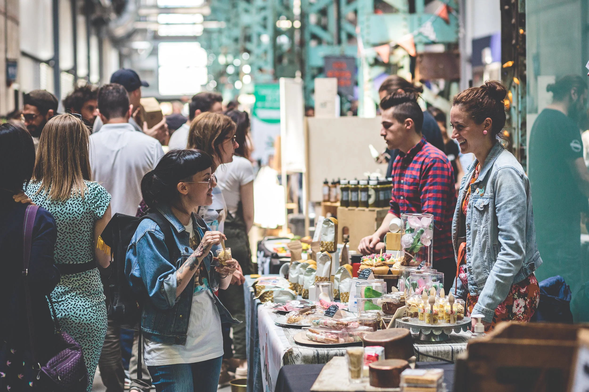 Marché Créatif - Locoshop Angus — Collectif Créatif MTL