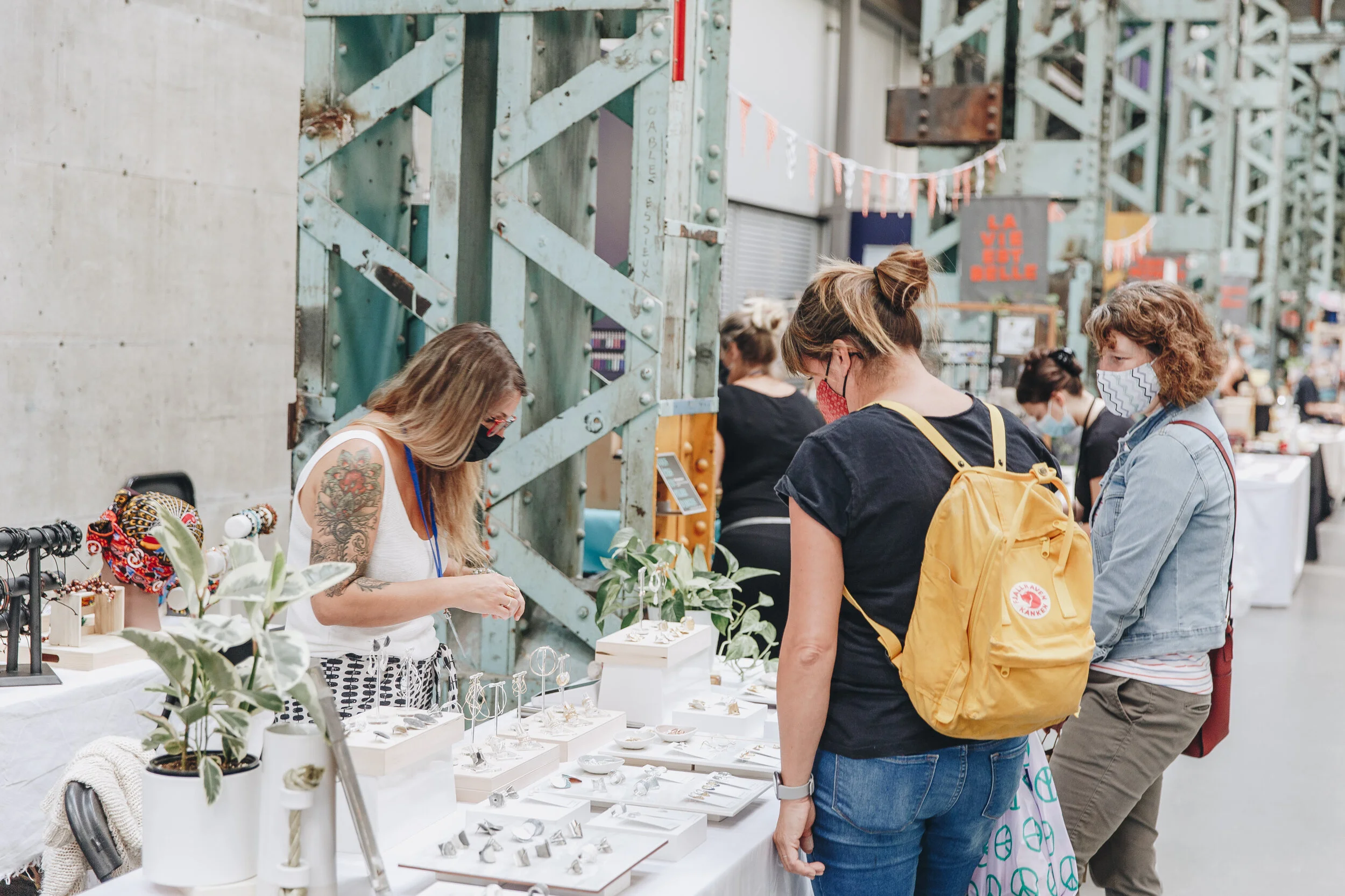 Marché Créatif au Locoshop Angus 2021 — Collectif Créatif MTL