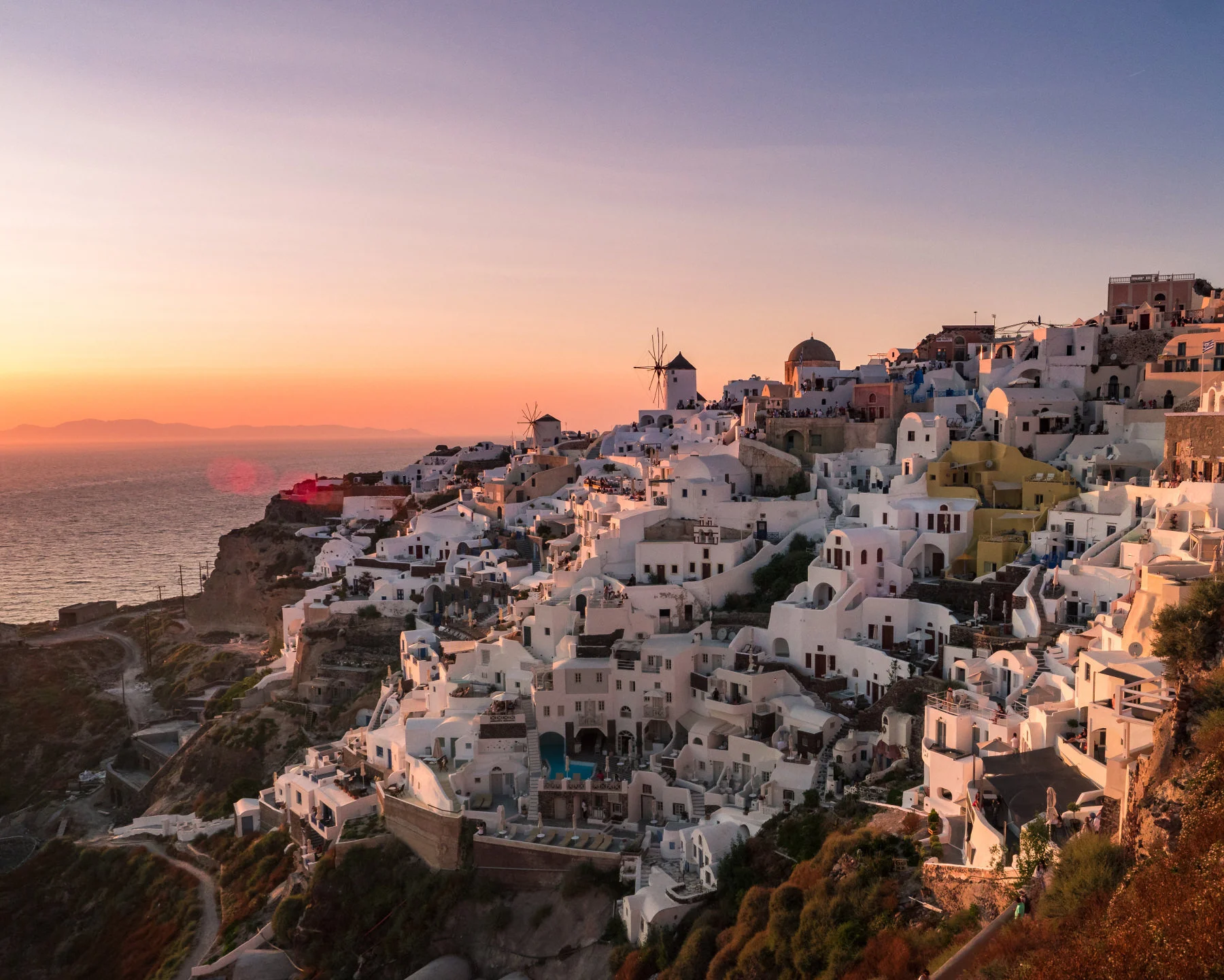 Best photo spots in Oia, Santorini (with map) — Creative Roamers
