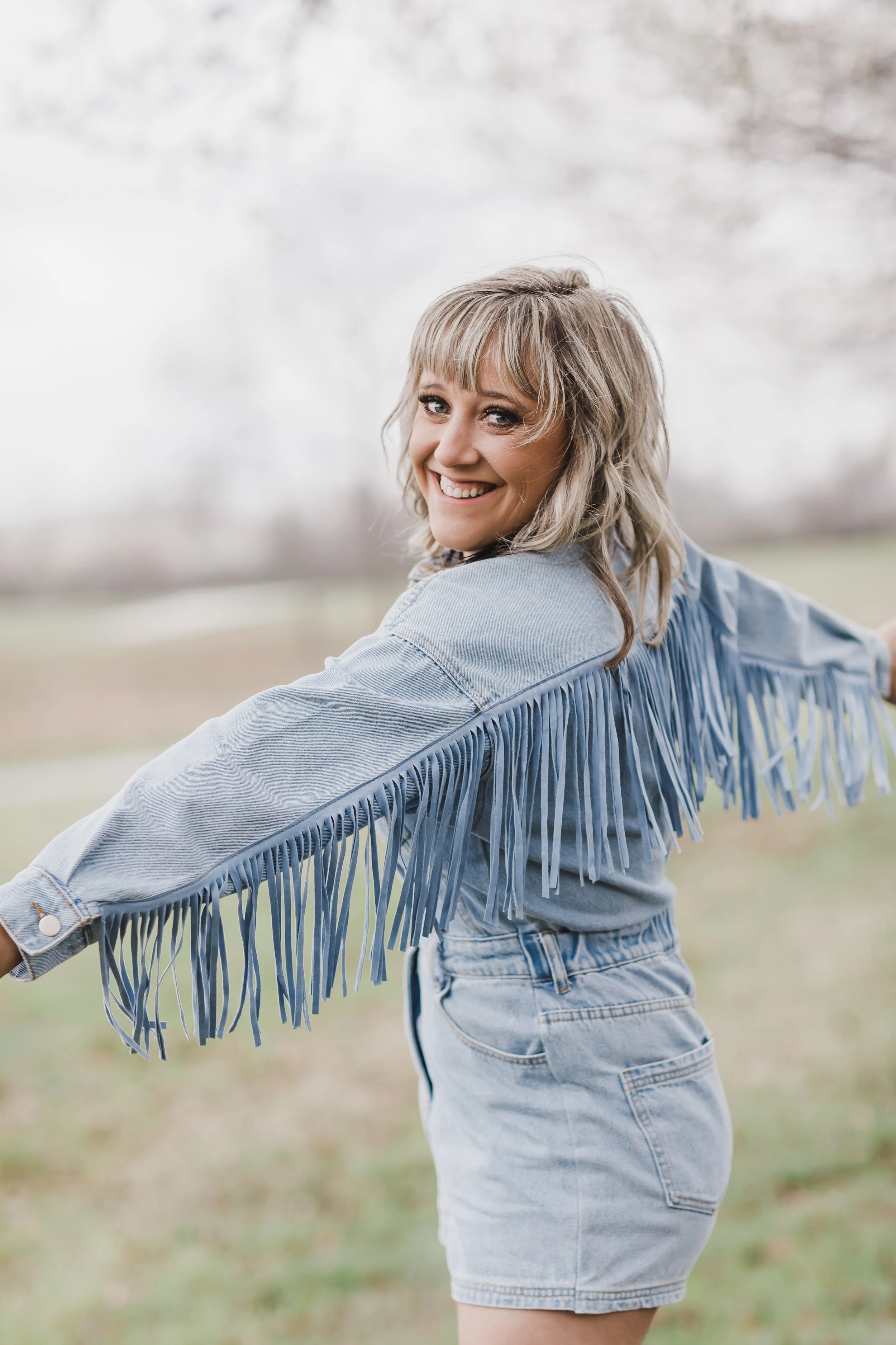 Bio — Dakota Danielle