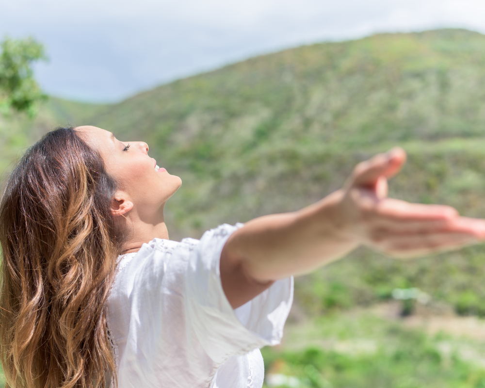 Overcome Negative Self-Talk And Embrace Creative Freedom — Lindsay Walden