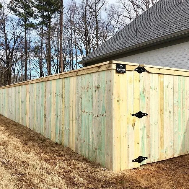 Fences, Gates & Pergolas I Bradford Fencing I Conway AR