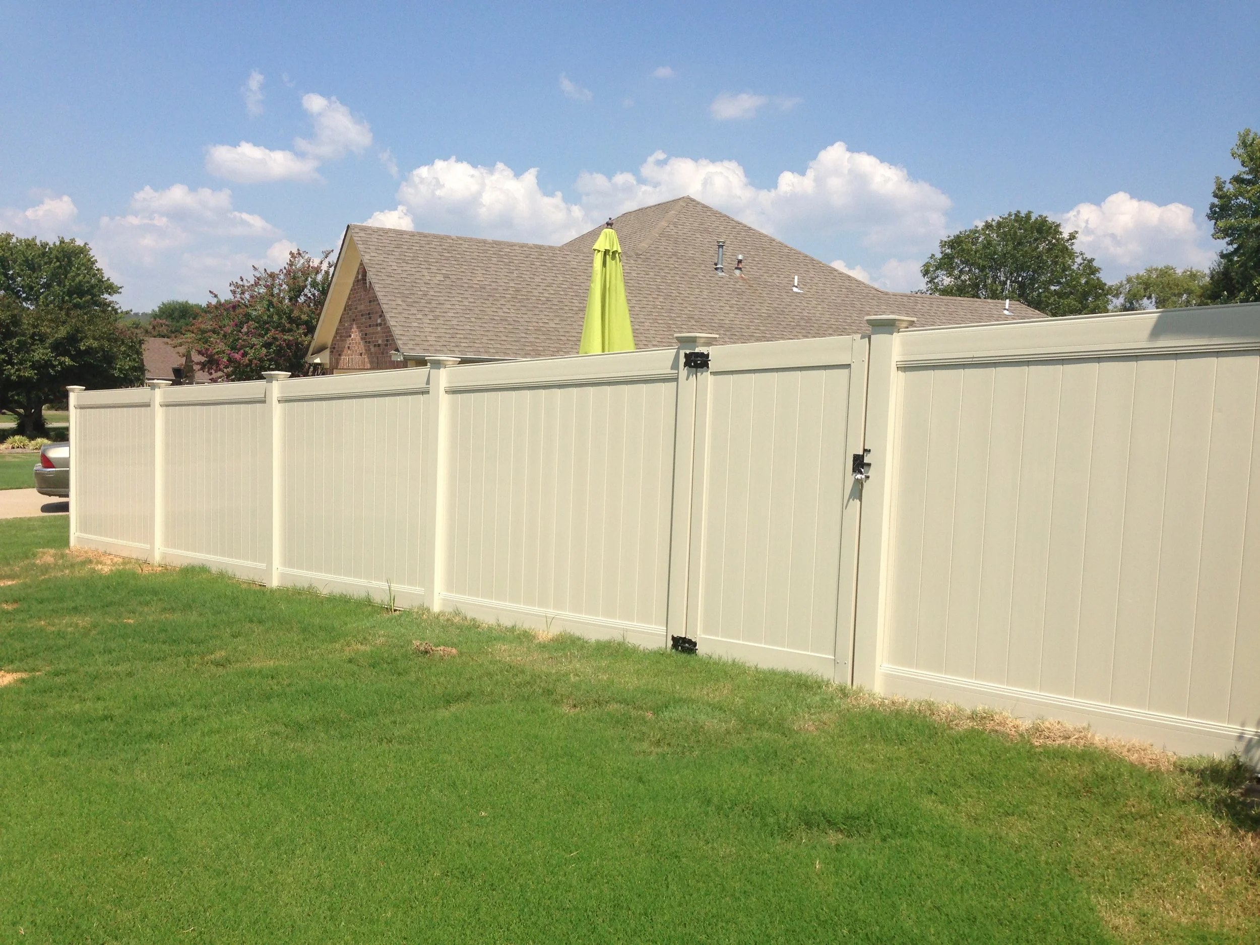 Vinyl Fencing I Bradford Fencing I Conway AR