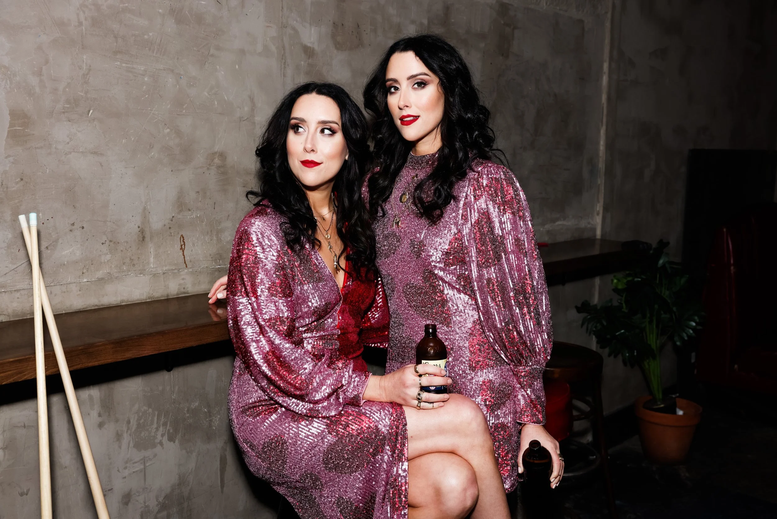 LIVE — THE WATSON TWINS