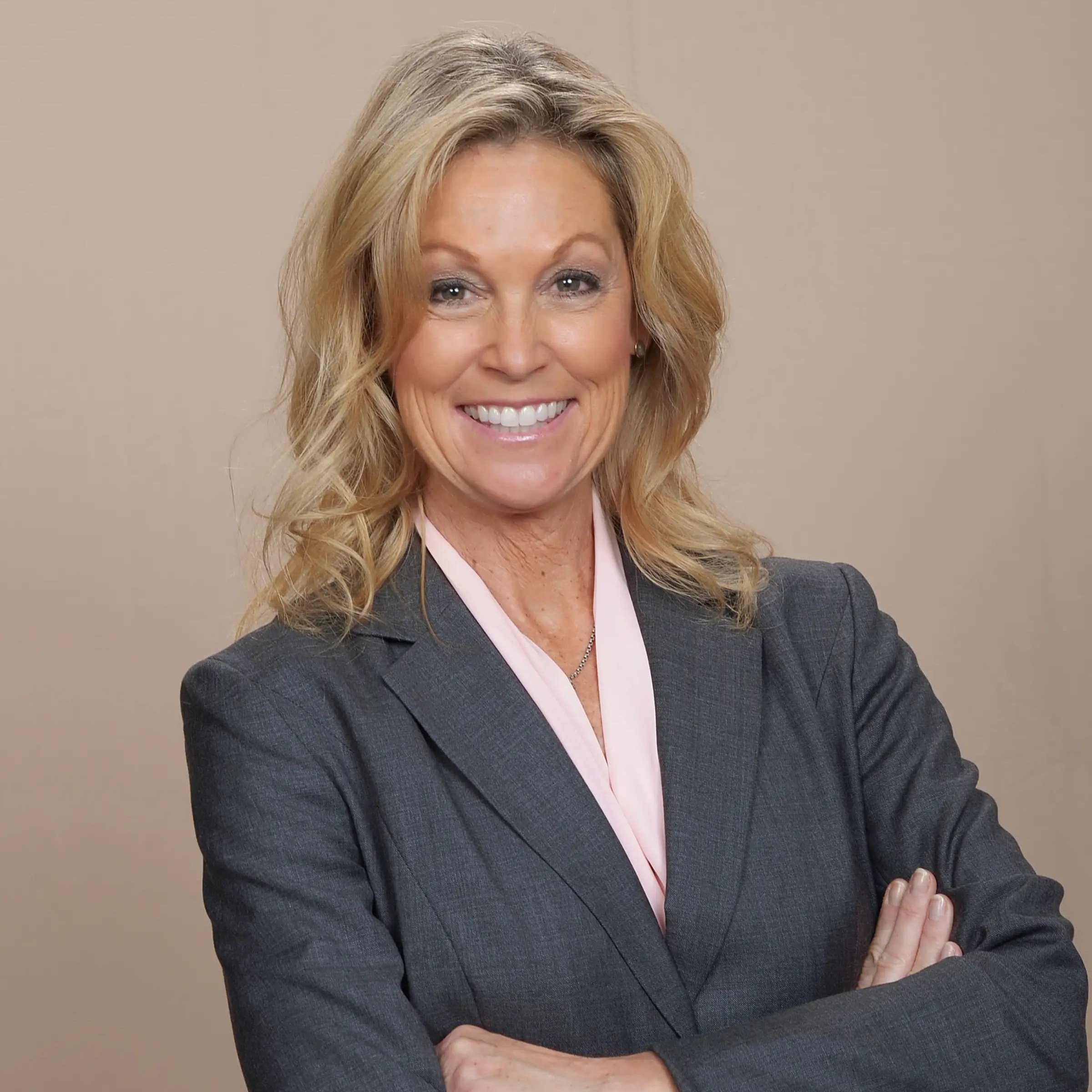 Meet The Palisade Realty, Inc. Team — Hedda Parashos