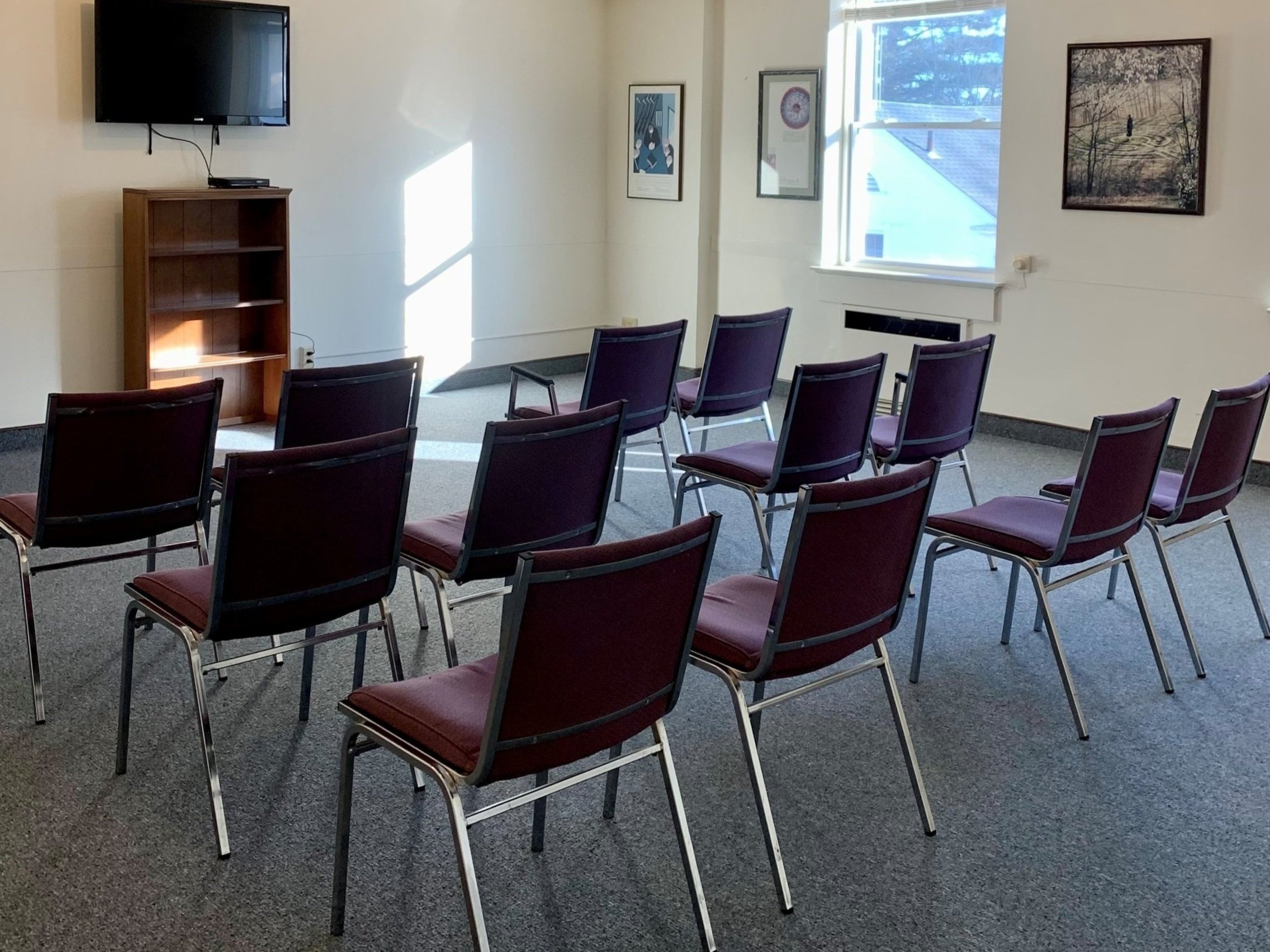 Accommodations & Amenities — Wisdom House Retreat and Conference Center