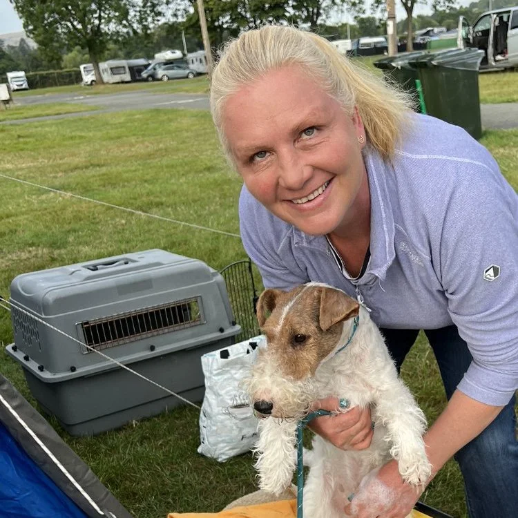 Julie Liston — The Wire Fox Terrier Association