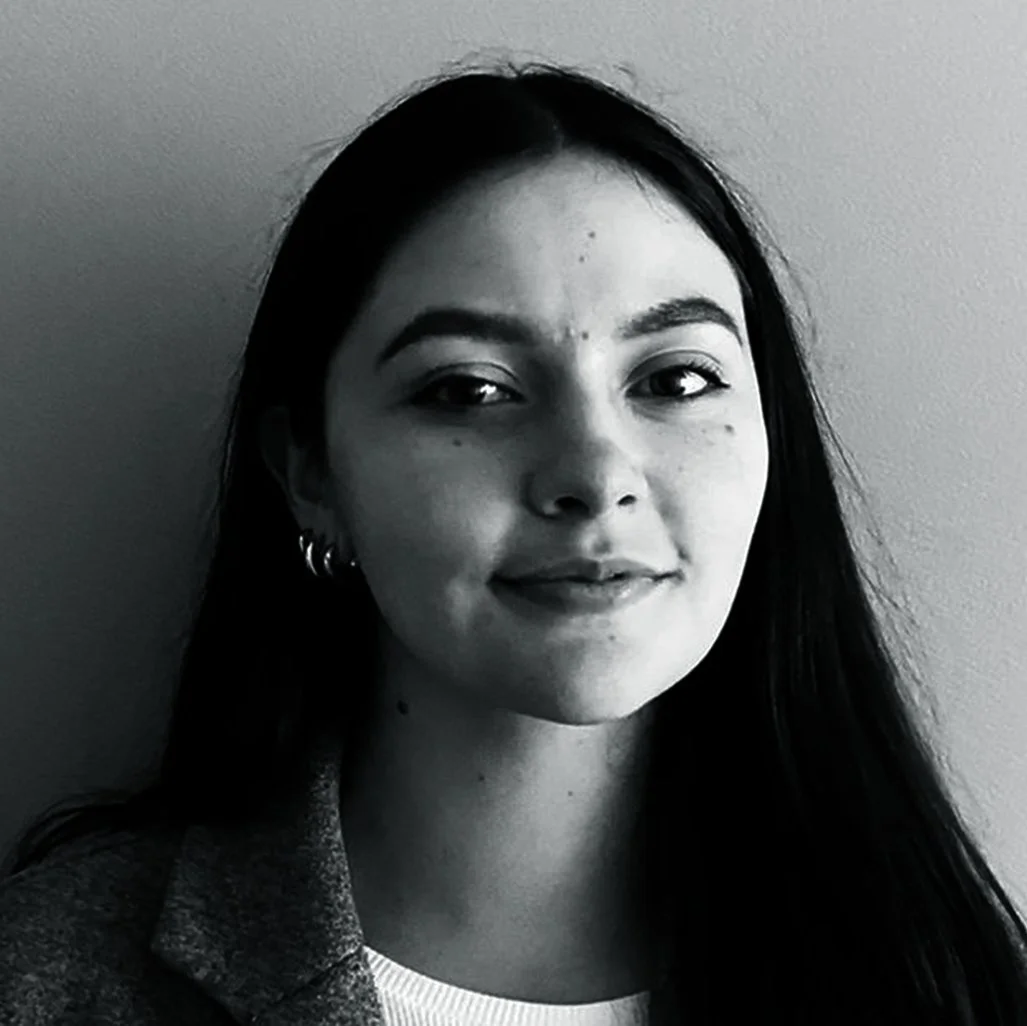 Nosotros — ContraFuerte