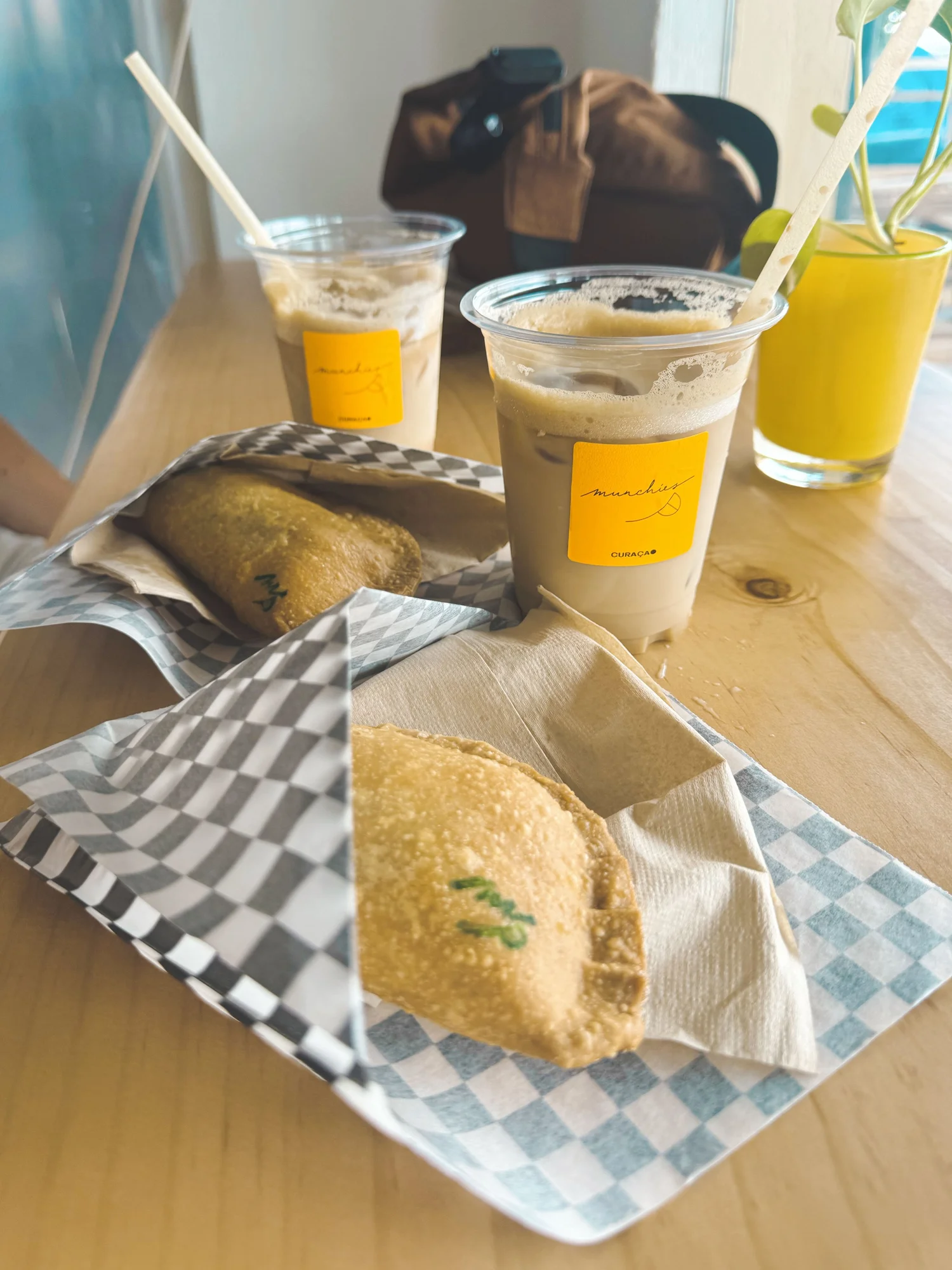 Vegan Guide to Curaçao — 27 Travels