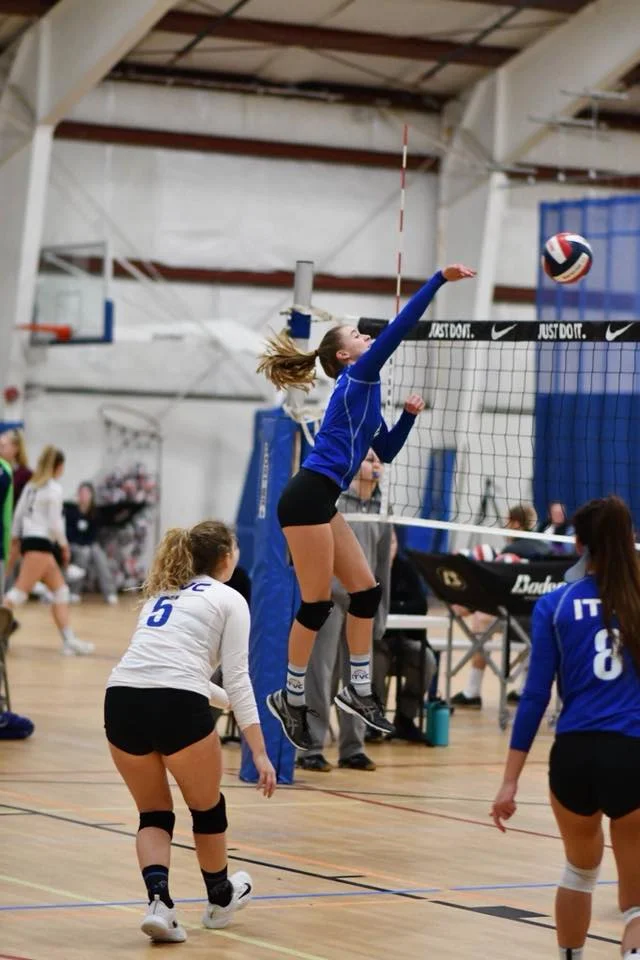 Island Thunder Volleyball Club