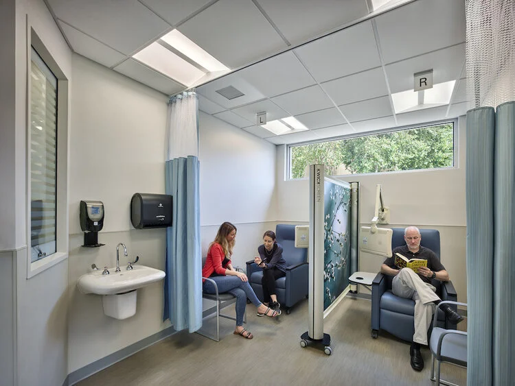 Hospital Screens for Emergency Rooms & ICUs — KwickScreen