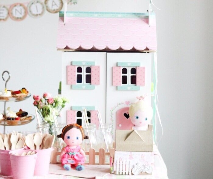 How to Throw Your Own Architecture Themed Birthday Party for Kids ...