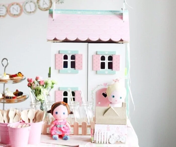 How to Throw Your Own Architecture Themed Birthday Party for Kids ...